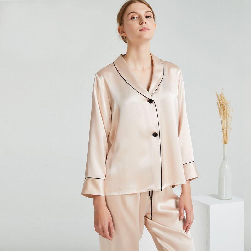 Customized Silk Pajamas- Product on Beauty Plus Silk Co., Ltd