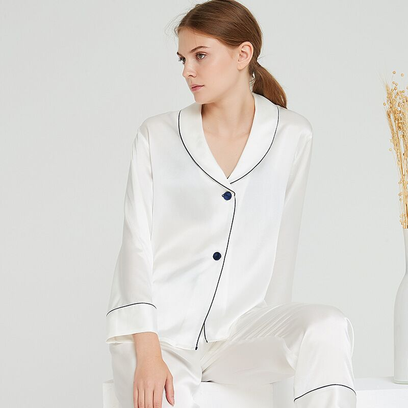 Customized Silk Pajamas- Product on Beauty Plus Silk Co., Ltd