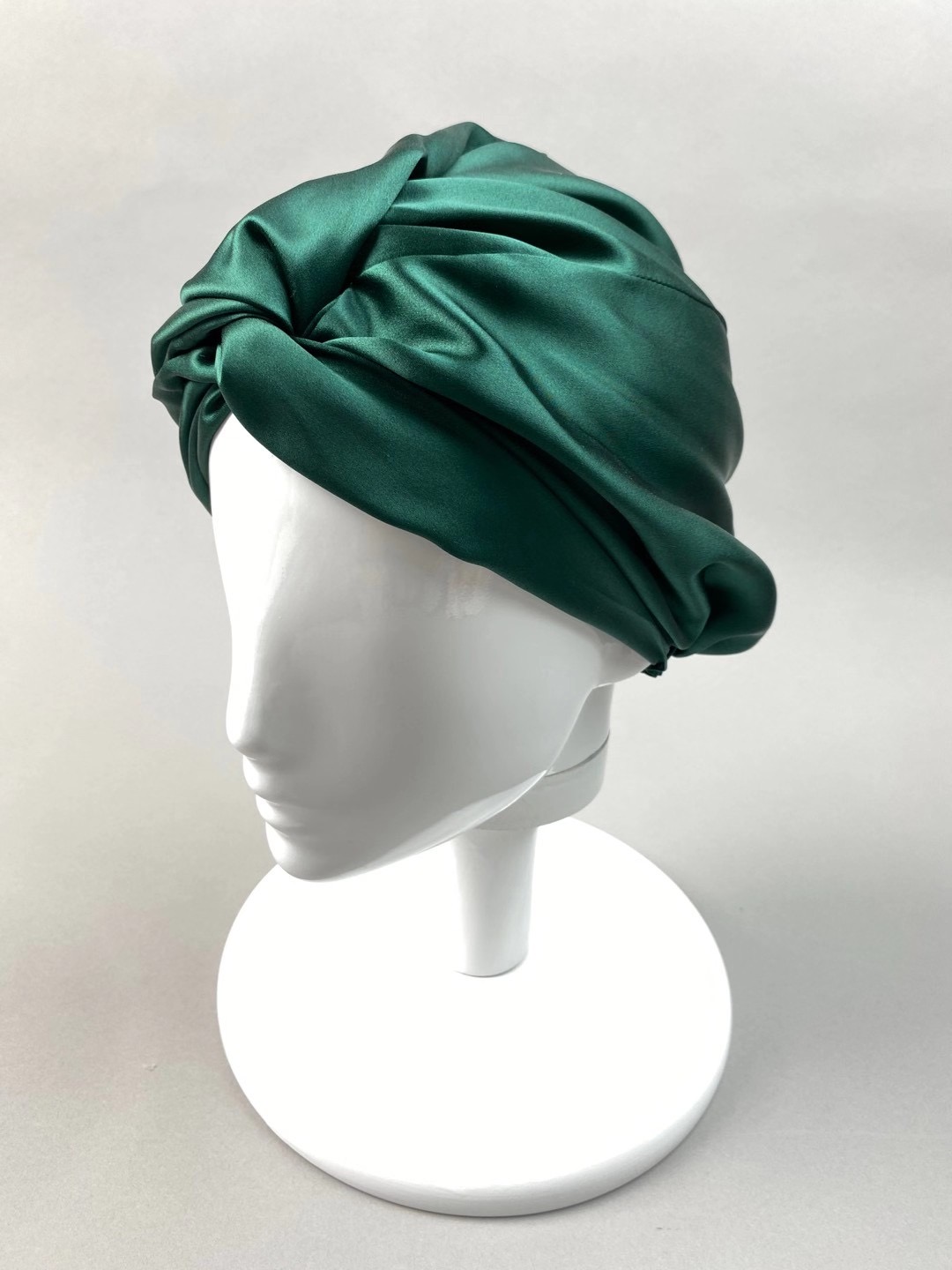 Custom Silk Hair Bonnets In Bulk Product on Beauty Plus Silk Co., Ltd